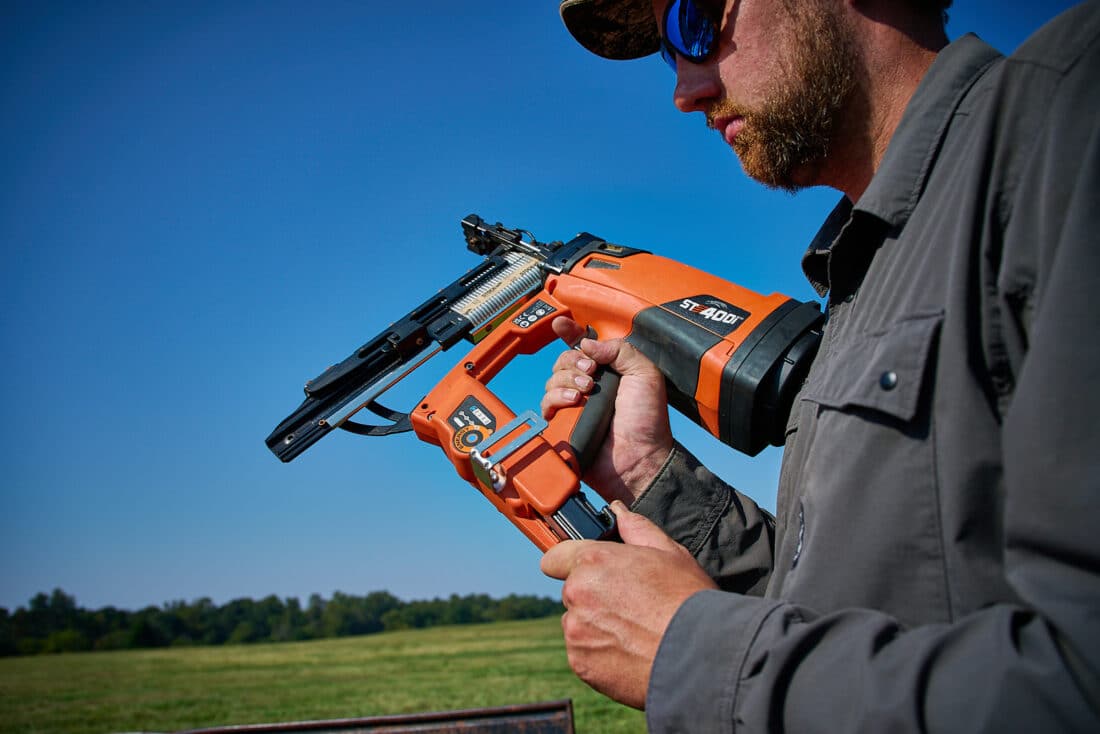 Fence post staple guns. Cordless & pneumatic stapler for posts & droppers